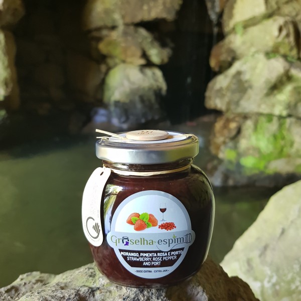 Doce de Morango e Pimenta Rosa | Groselha-espim
